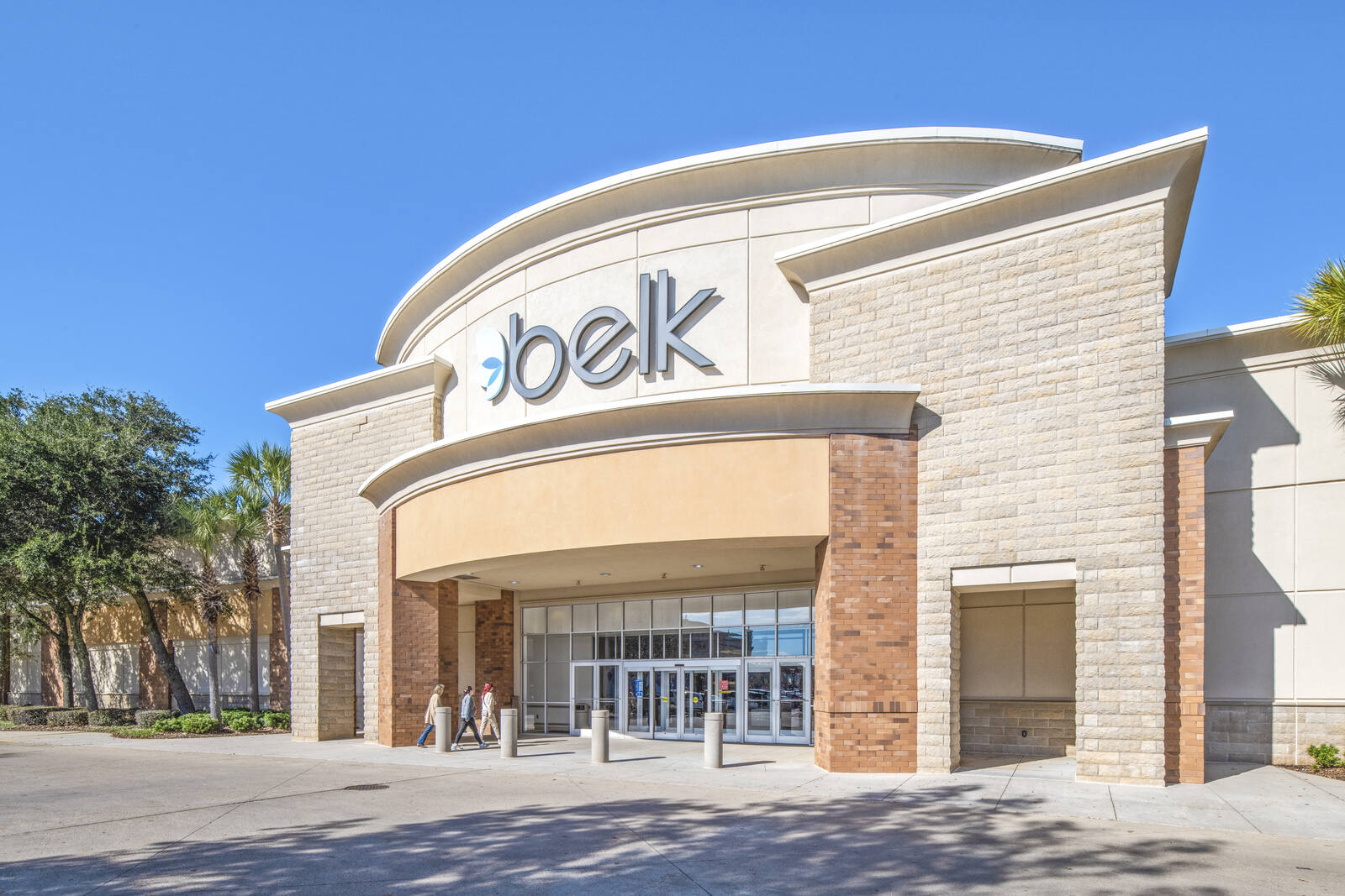 Eastern Shore Centre - Crawford Square Real Estate Advisors